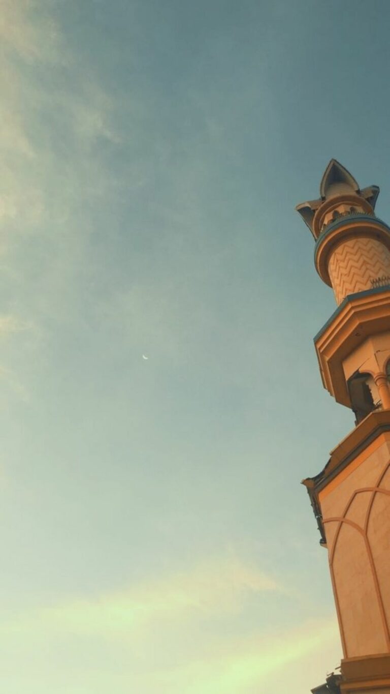 9 Gambar Masjid Aesthetic, Cocok Buat Status Bertema Ramadhan - Matamu
