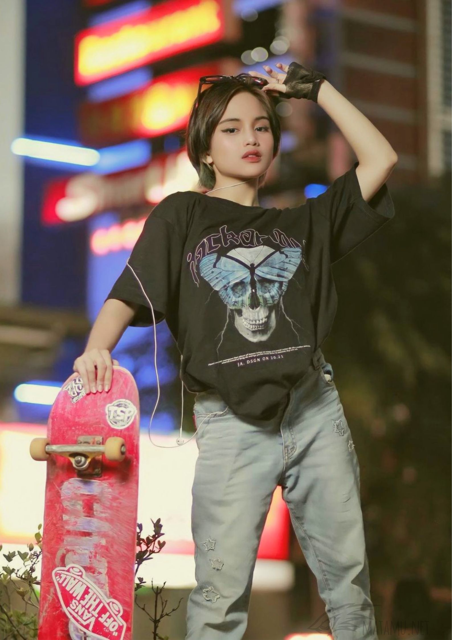 5 Rekomendasi OOTD ala Jeje Seleb Tiktok Citayam Fashion Week - Matamu