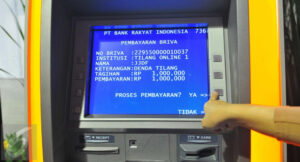 Mengapa OS Mesin ATM Tidak Menggunakan Linux dan Lebih Memilih Windows ...