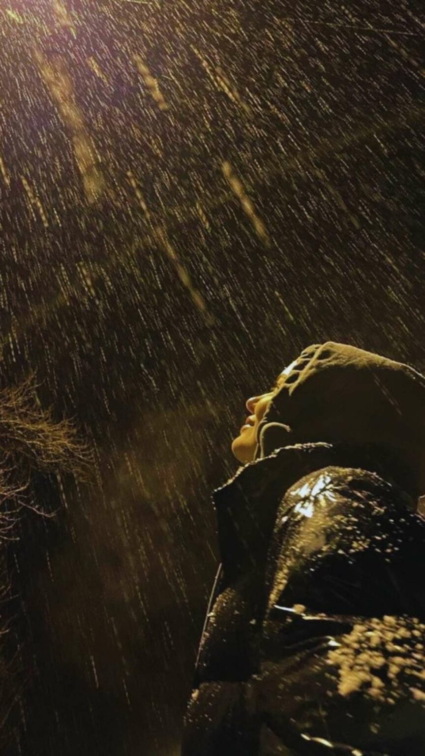 8 Ide Foto Aesthetic Saat Hujan - Matamu